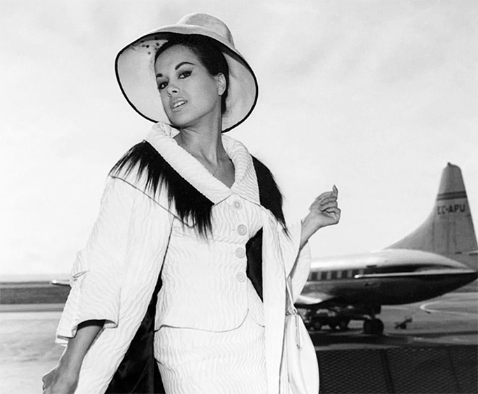 Israeli Actress Aliza Gur and her Exotic Makeup - Vintage Hairstyling